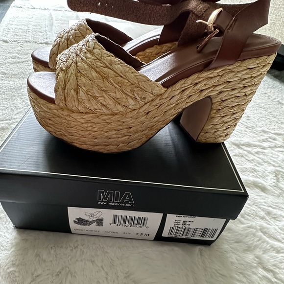 MIA | Shoes | New In Box Woven Mia Sandals | Poshmark